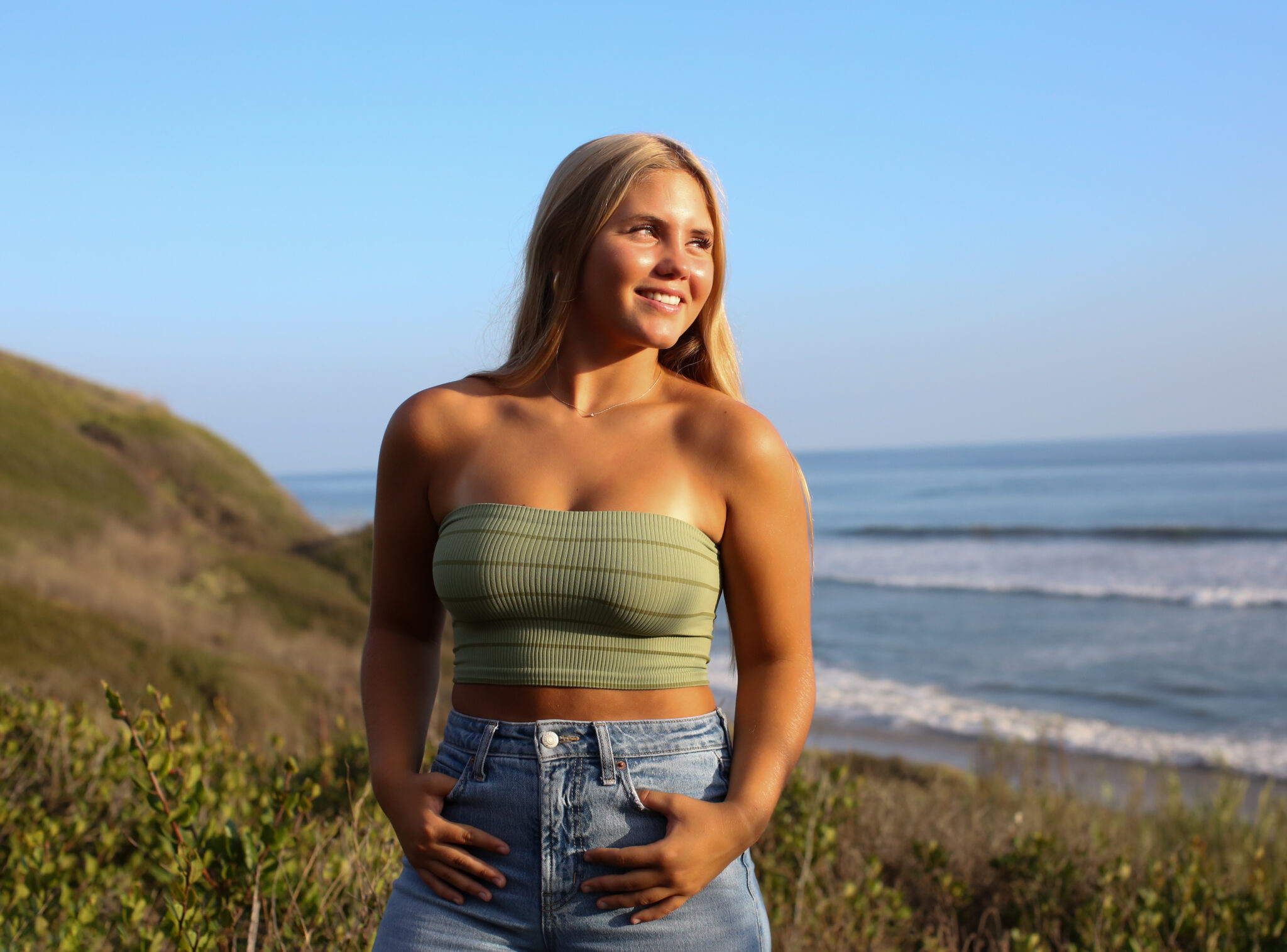 The Essence of Zoe - Renee Hindman